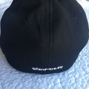 Alienware | Accessories | Alienware Black Hat Alien Logo Graphic Fitted ...